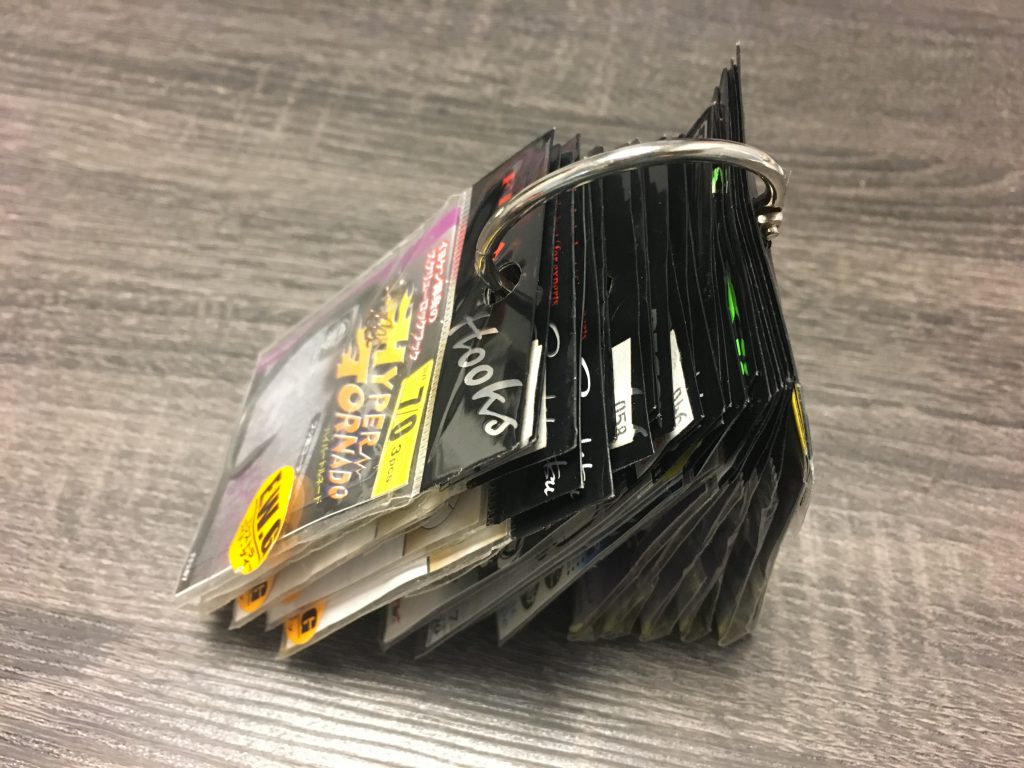 RYUGI【リューギ】 シングルフックストッカー入手。整理が捗るぜ！ | ikahime