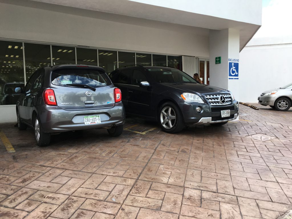 「釣り車」目線で見るメキシコの車事情 | ikahime