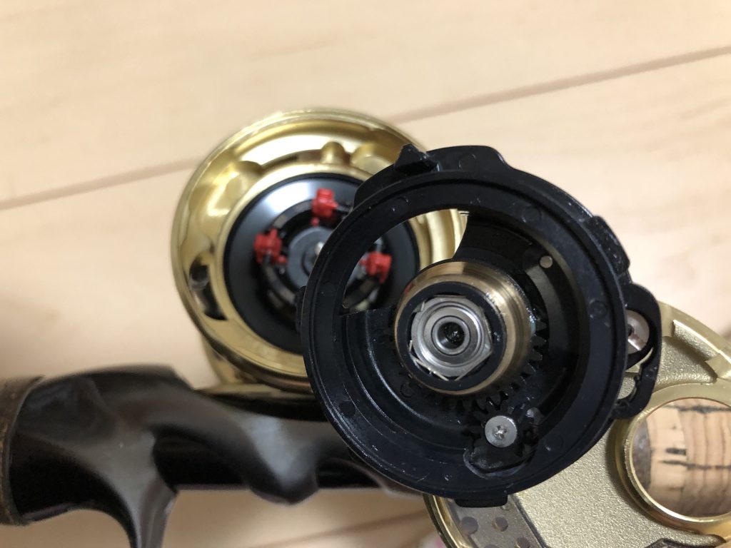 ’14カルカッタコンクエストのB側の構造はアルミ＋プラスチックでした。 | ikahime