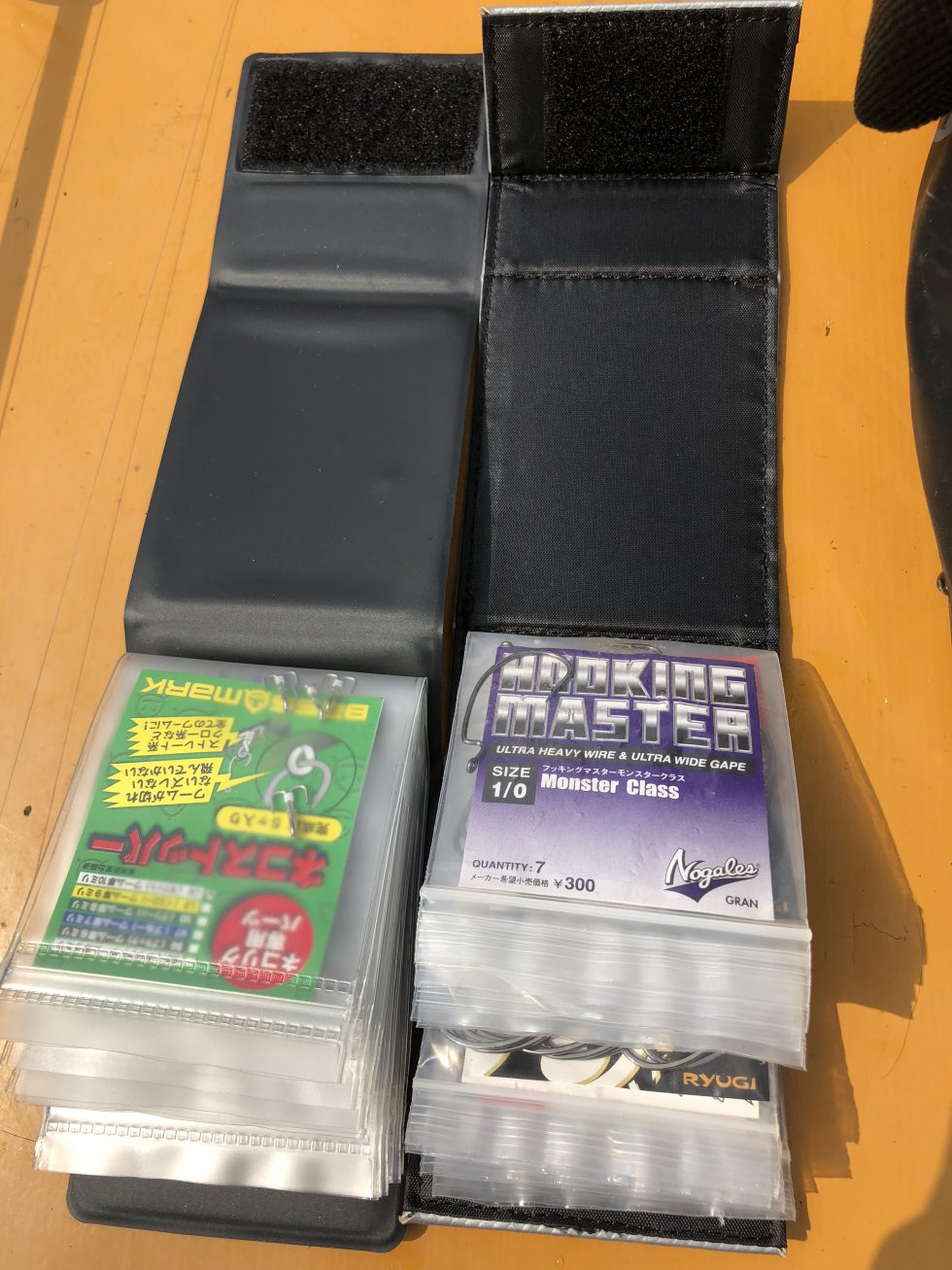 RYUGIシングルフックストッカーⅡ！フック収納の革命児。新旧比較。 | ikahime