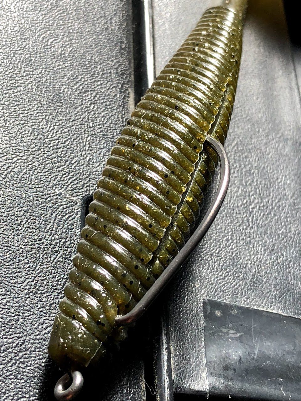 レイドジャパン フルスイング5インチ。硬め濃いめシャッドテールワーム。 | ikahime | 2ページ目