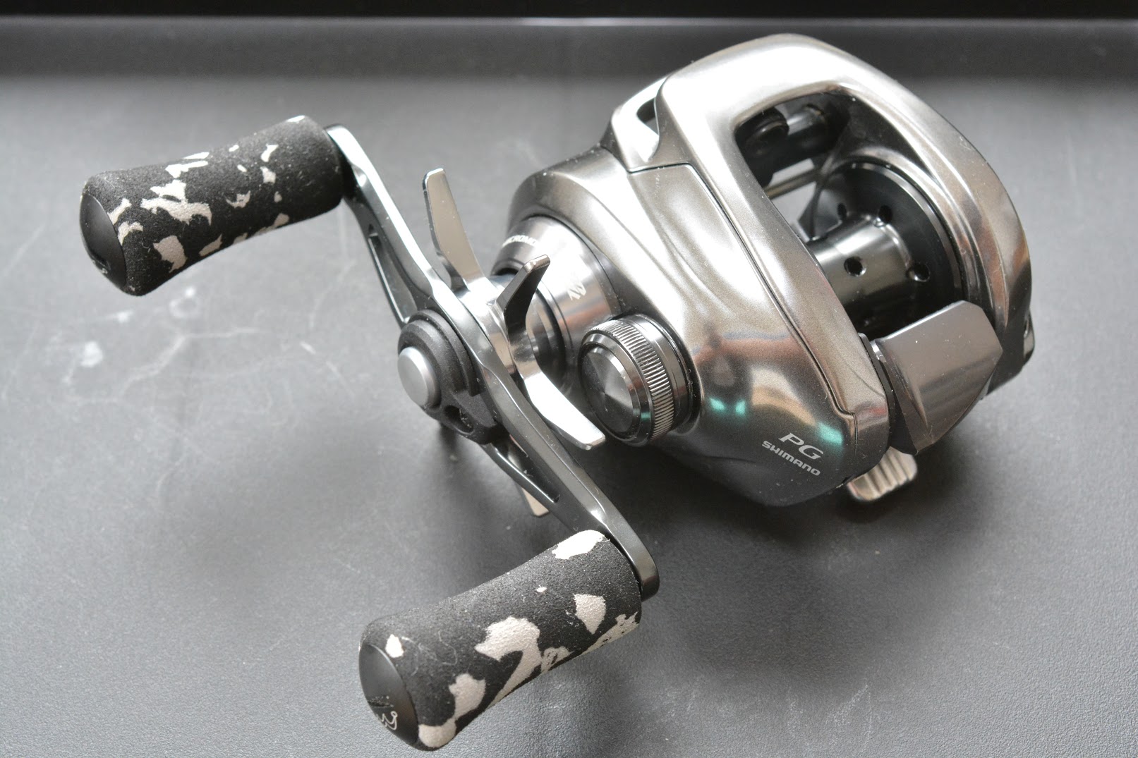 mibro 3Cハンドルノブ。新色ダークカモフラージュが落ち着いててイイ。 | ikahime