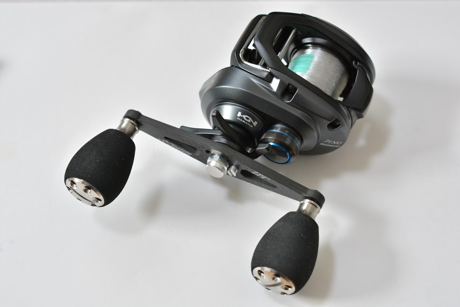 シマノSLX MGL カスタム。マットブラックとブルーアルマイトを活かすぜ！ | ikahime