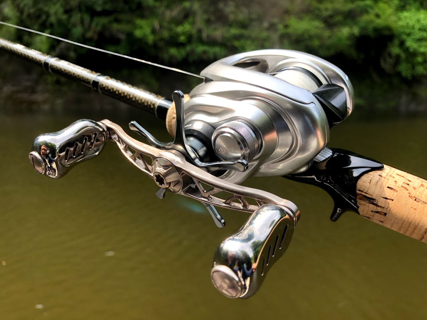 Avail オフセットハンドル STi 2.5 インプレ。素うどん系社外ハンドルは純正とどう違う？ | ikahime