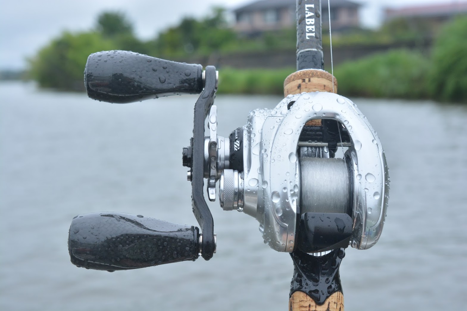 ’16メタニウムMGL ＋ スタジオコンポジット RC-SC EX PLUS カーボンカスタム ハンドル 装着。 | ikahime