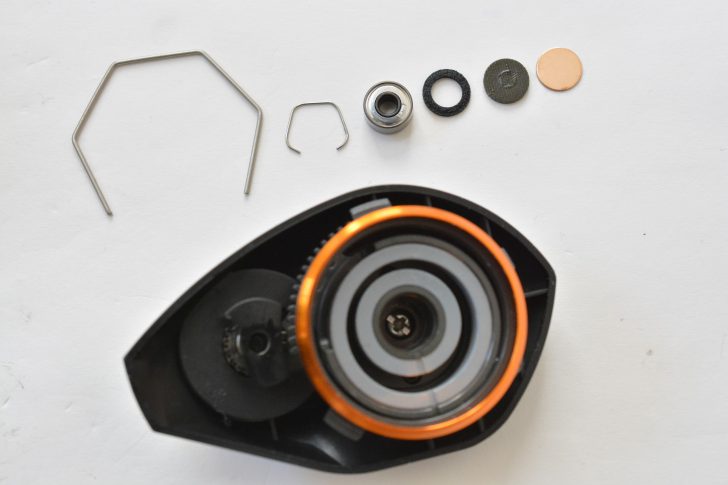 [小さなオシャレ]アルファスCT SVのブレーキダイヤルスクリューを変えてみたぞ！ | ikahime