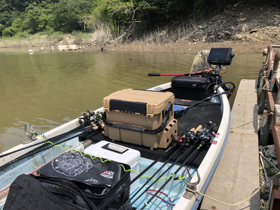 ドカットか、バケットマウスか。レンタルボート用収納BOX徹底比較。 | ikahime