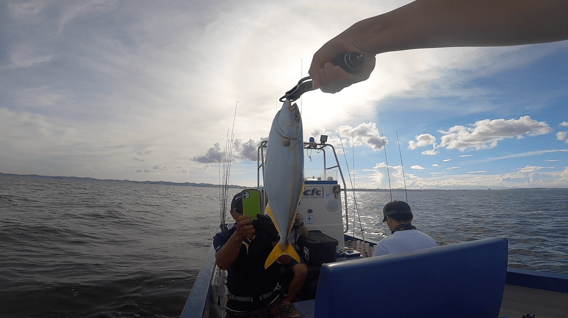 シマノ ワールドシャウラ 2702R-2インプレ。[超赤]ボートシーバスに最適な一本。 | ikahime | 2ページ目