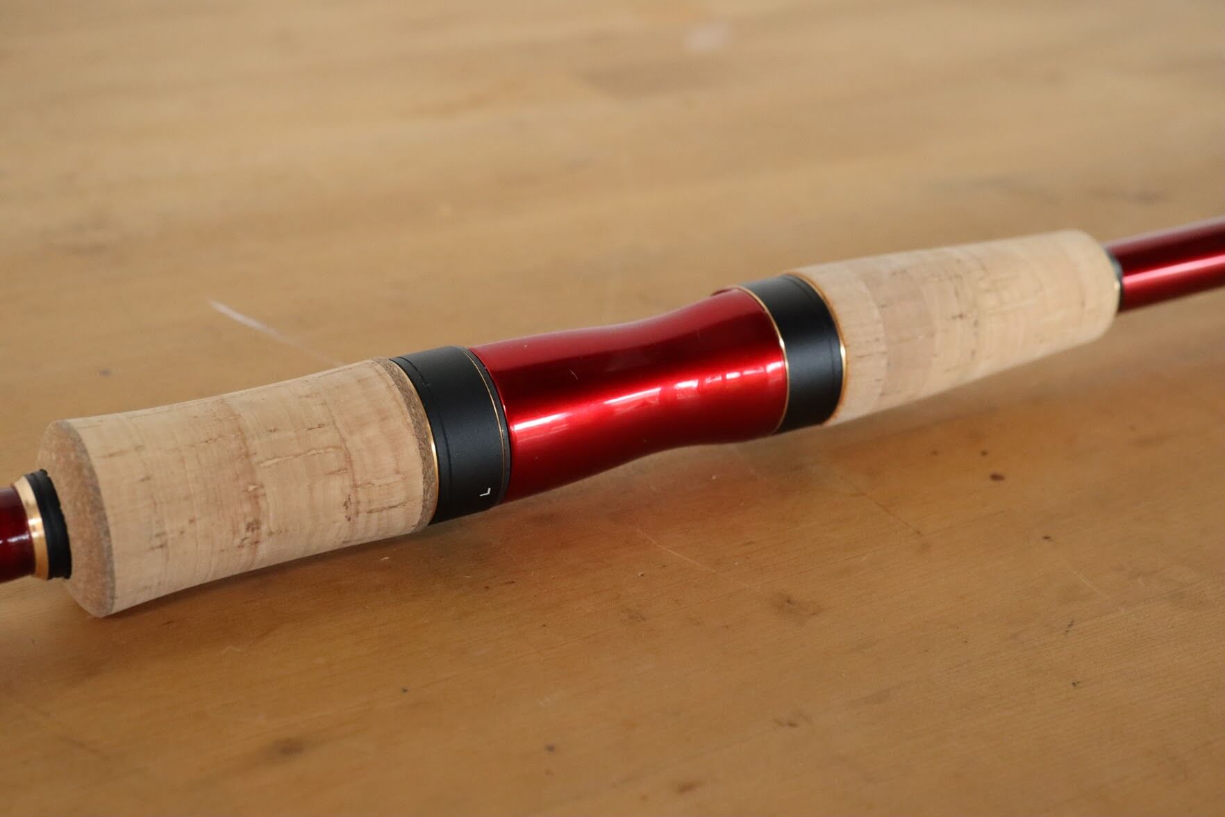 シマノ ワールドシャウラ 2702R-2インプレ。[超赤]ボートシーバスに最適な一本。 | ikahime