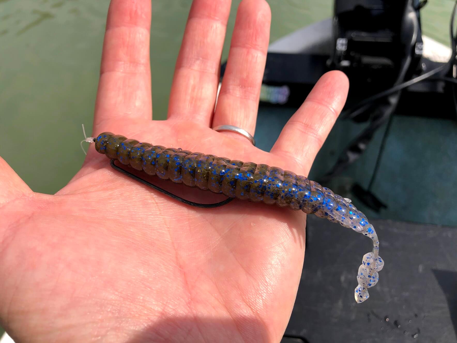 deps ブルスレンダー4.7インチ インプレ。ブルフラットの遺伝子を受け継いだ爆釣スティック系。 | ikahime